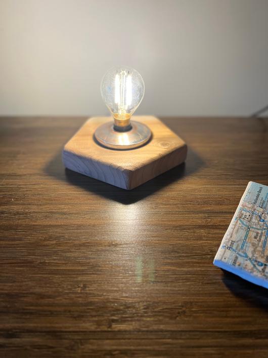 Stained Glass Pentagon Table Lamp - Delphi Artist Gallery