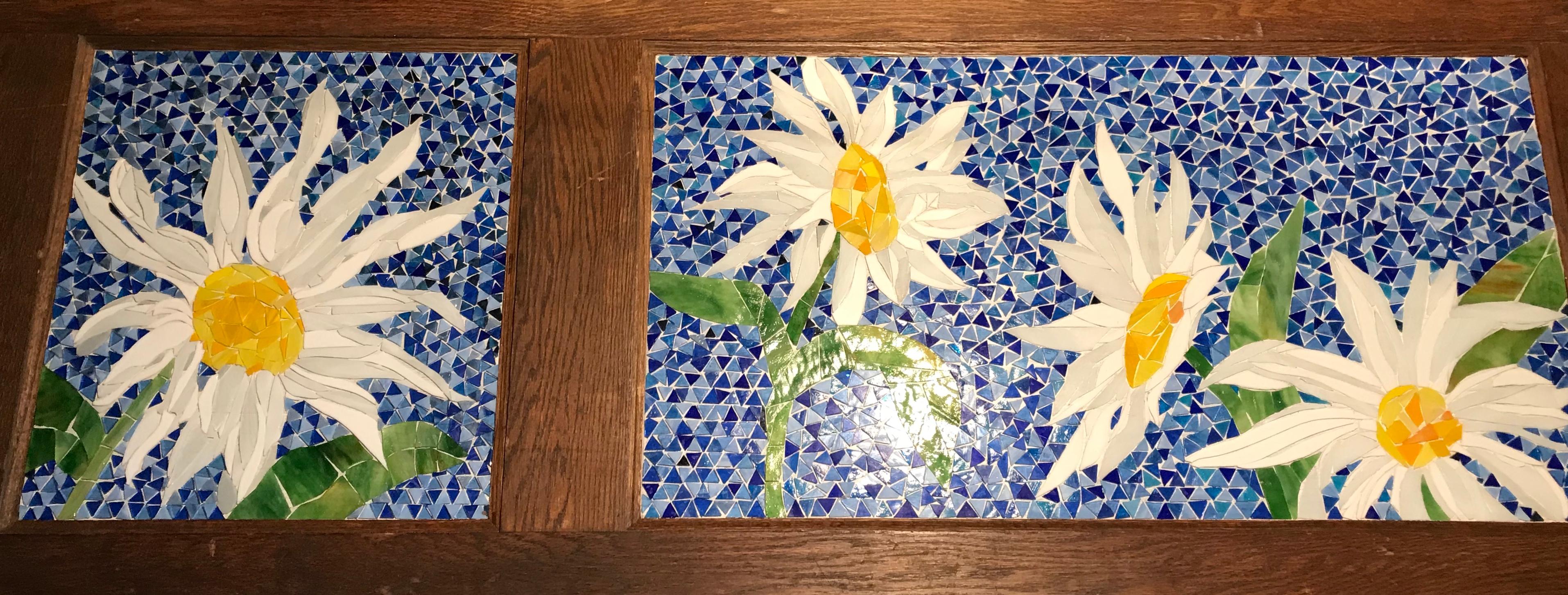 Mosaic Daisy Desk - Delphi Artist Gallery