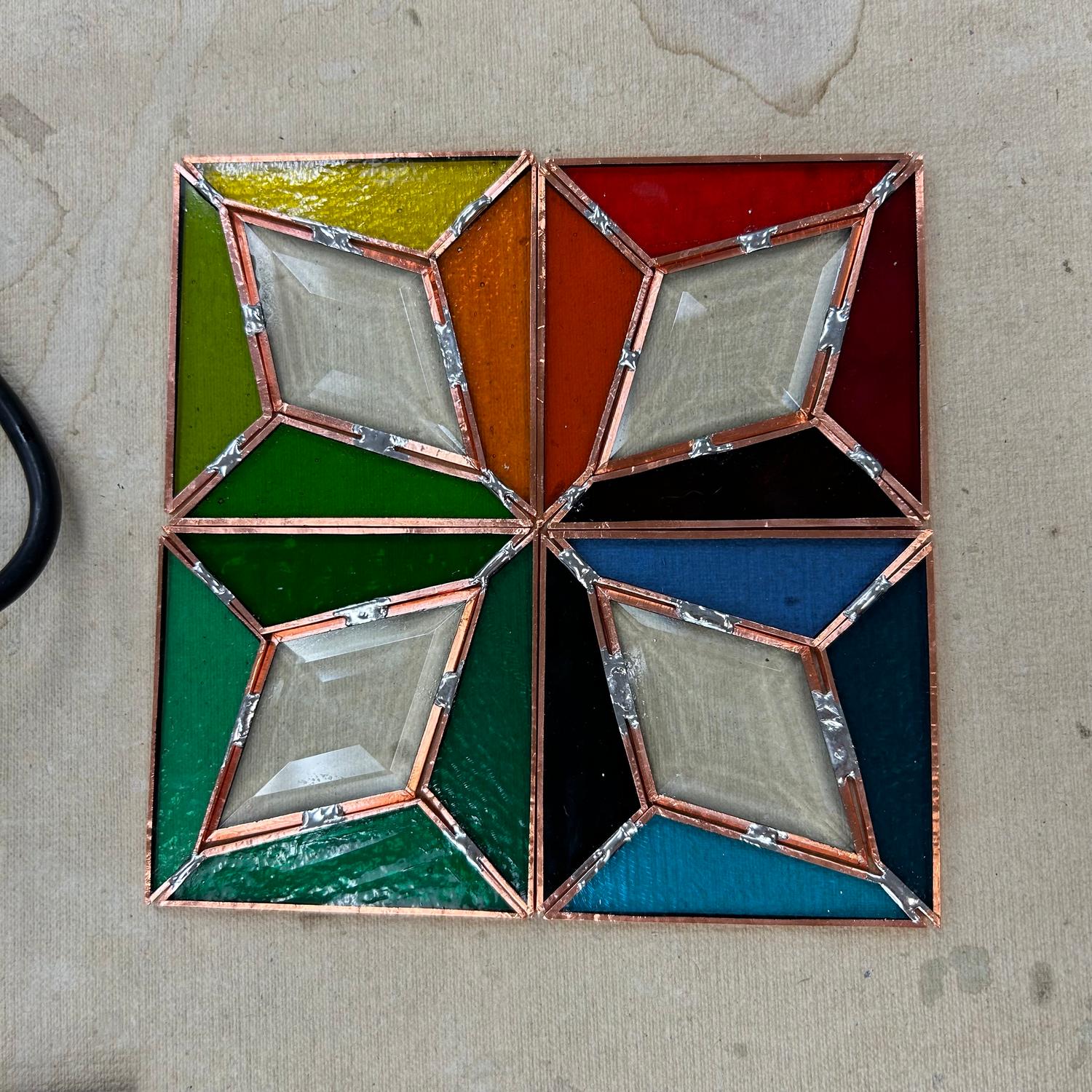 Free Diamond Spinner Pattern | Beveled Panels Delphi Glass